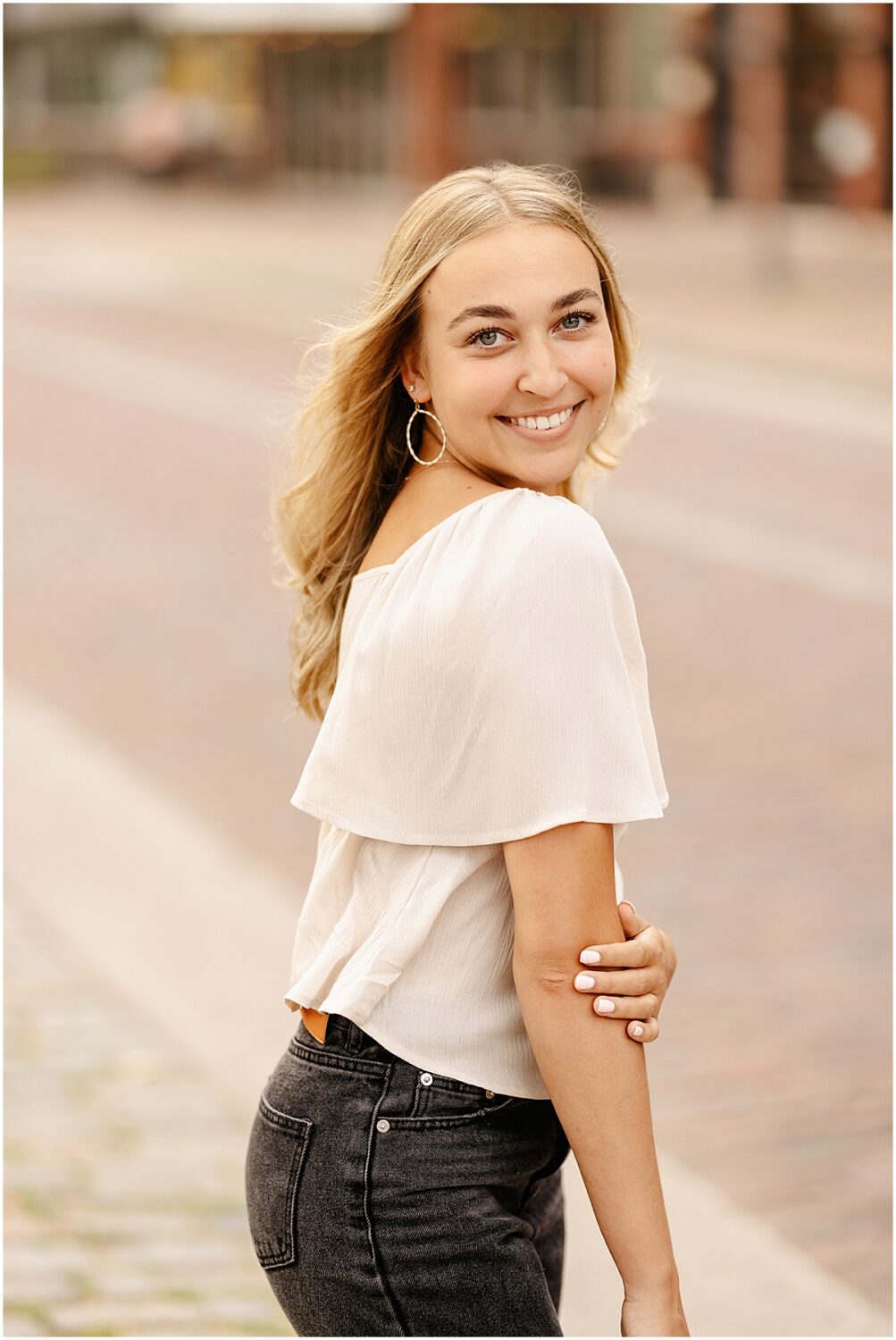 Isabelle's St. Anthony Main Senior Session - Cameron & Tia