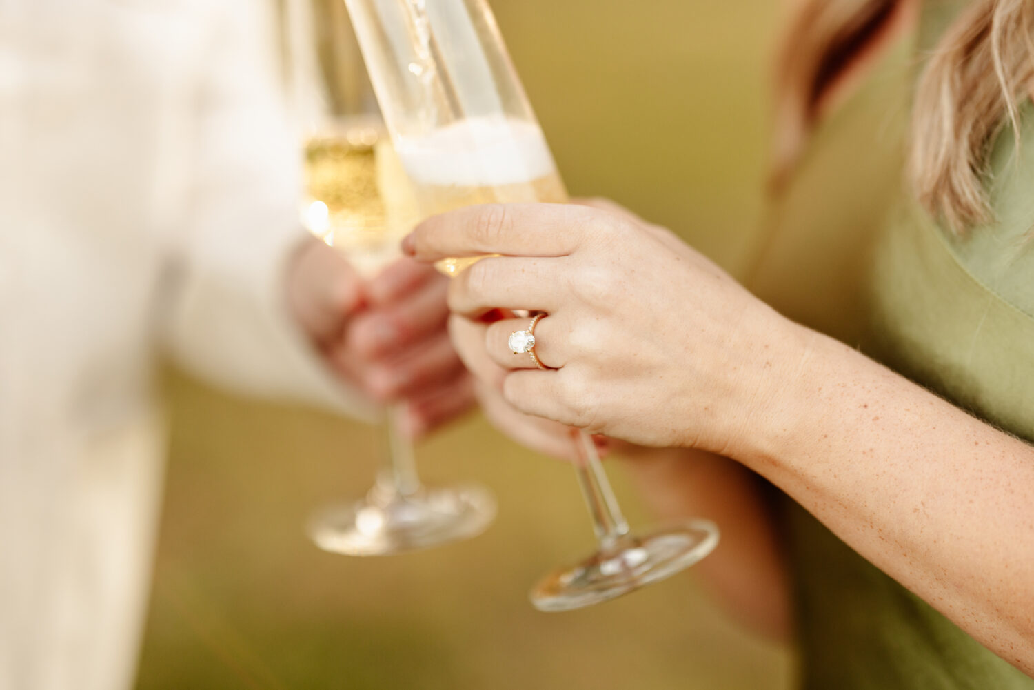 How to get the Perfect Champagne Spray Shot